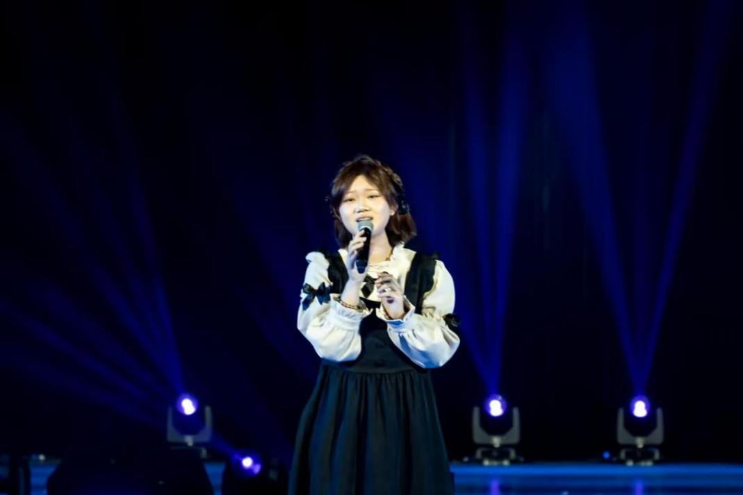 我院学生在“阳光青年”礼仪模特大赛中取得佳绩